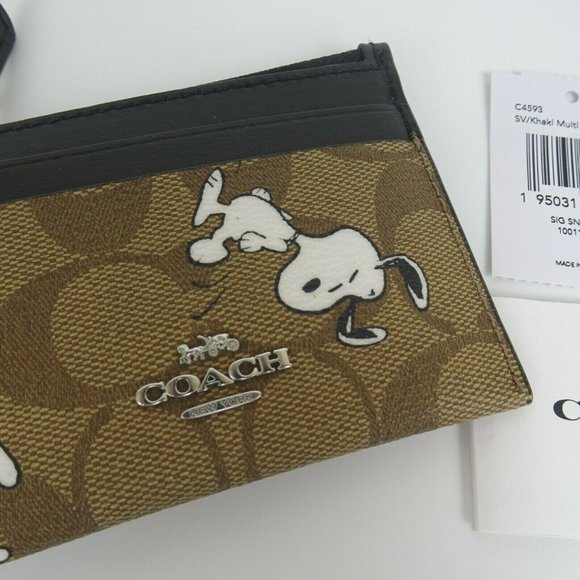 Coach | Bags | New Coach X Peanuts Mini Skinny Id Snoopy Card Holder ...